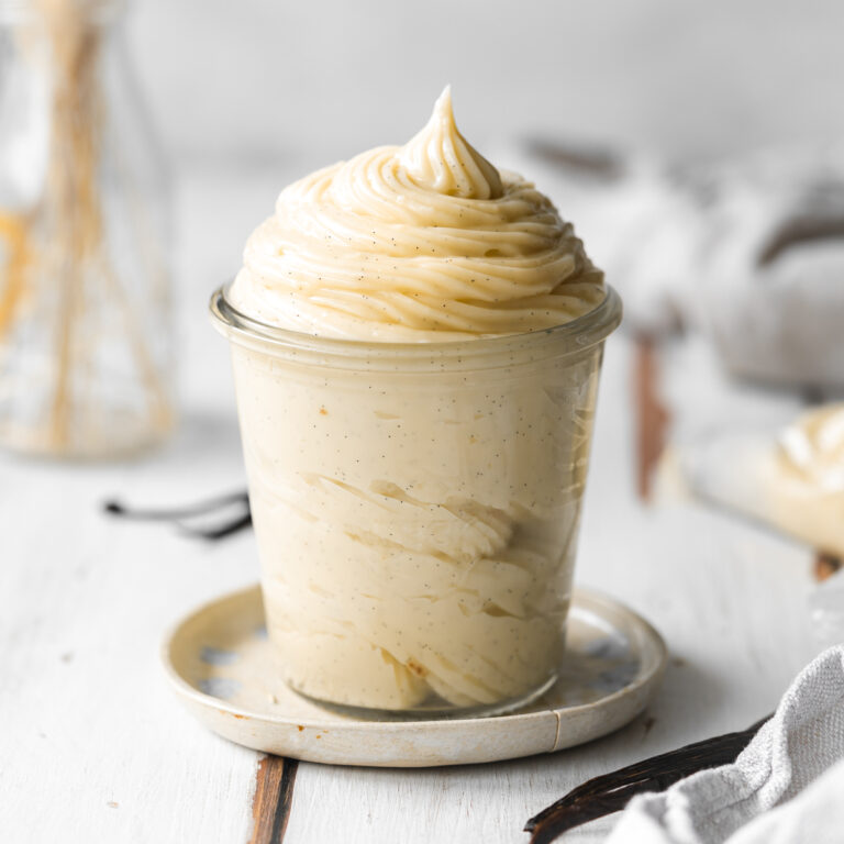 Vegan Pastry Cream - Addicted to Dates