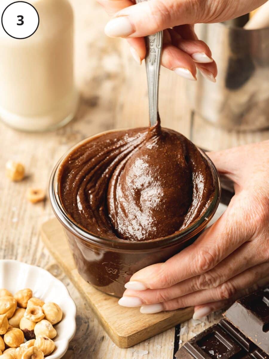 Vegan Nutella (Hazelnut Spread) - Addicted to Dates