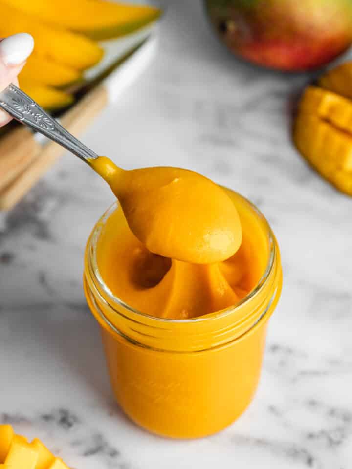 Easy Vegan Mango Curd - Addicted to Dates