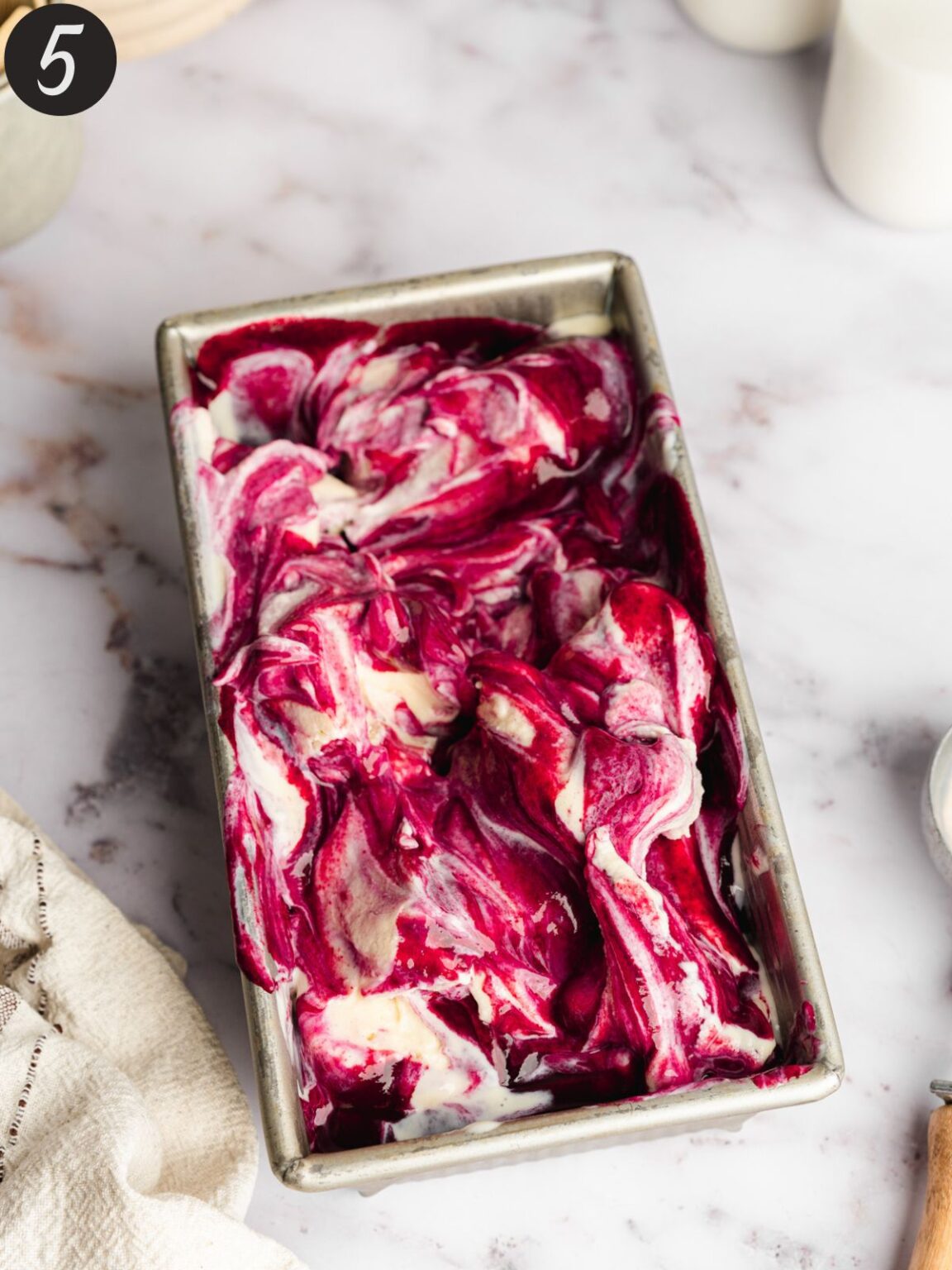 Vegan Frozen Yogurt (Berry Froyo) - Addicted to Dates