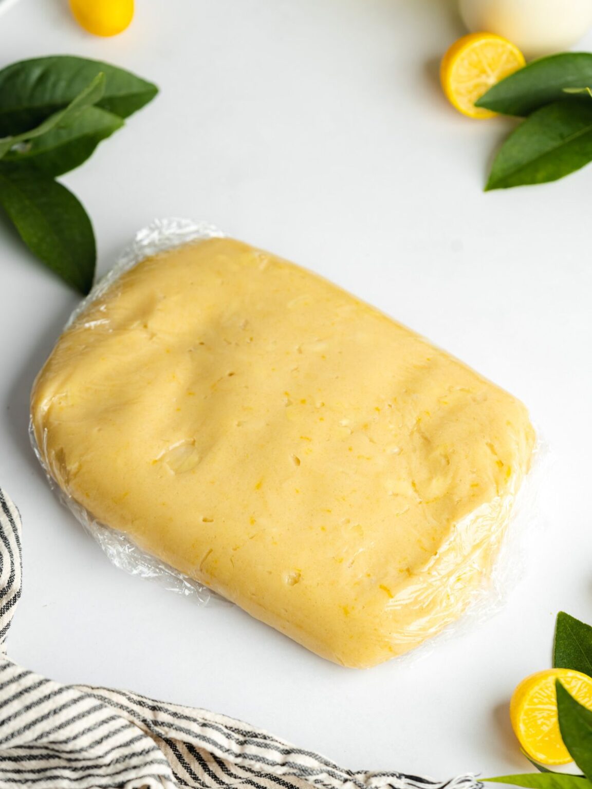 Vegan Limoncello Biscotti With Lemon Glaze - Addicted to Dates